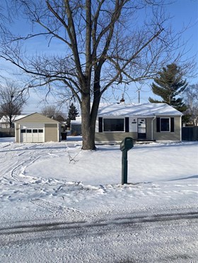 46589 Huling, Shelby Twp, MI 48317-3919.